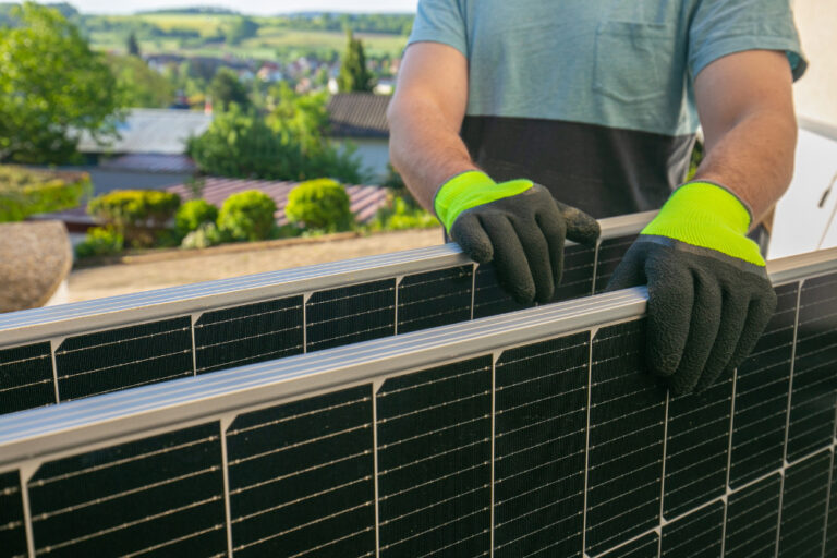 What Are The Different Types Of Commercial Solar Panels?